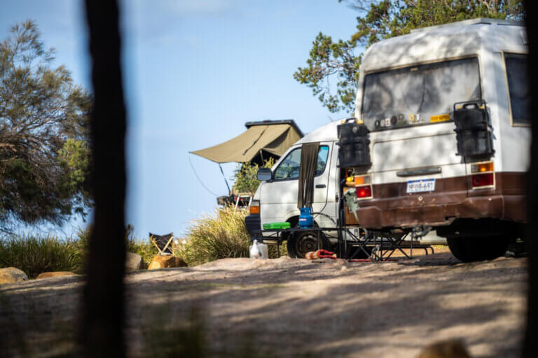 Everything You Need to Know About Caravan WiFi Routers | ConnectPls